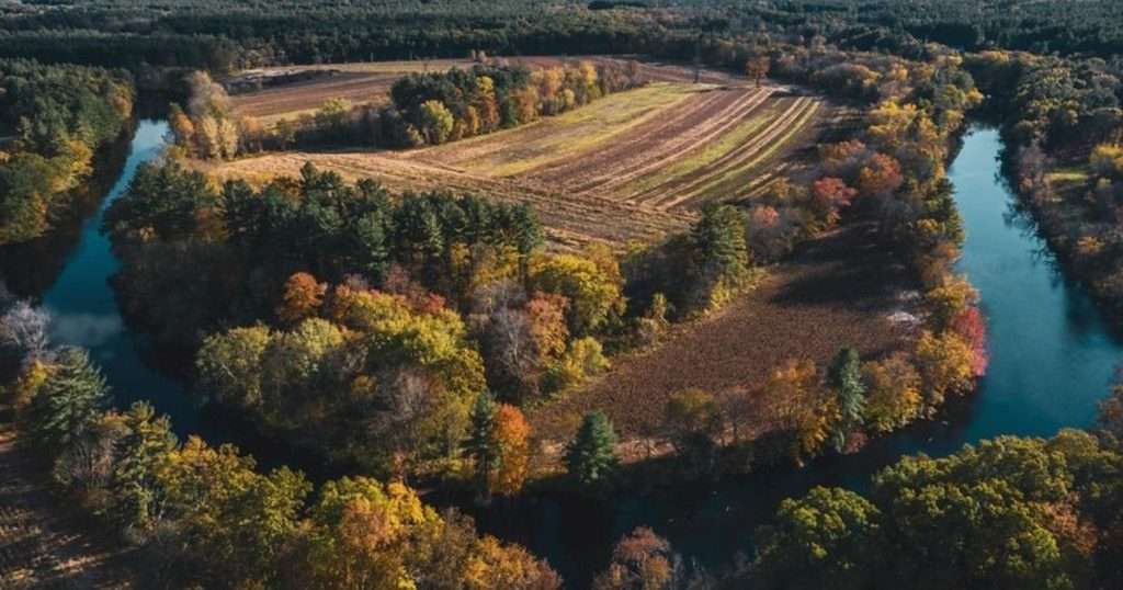 Living in Pepperell MA 🏡 | What to Know Before Moving to Pepperell