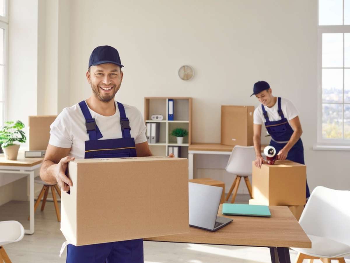 Best Holden, MA Movers | Holden Moving Company | Mass Bay Movers